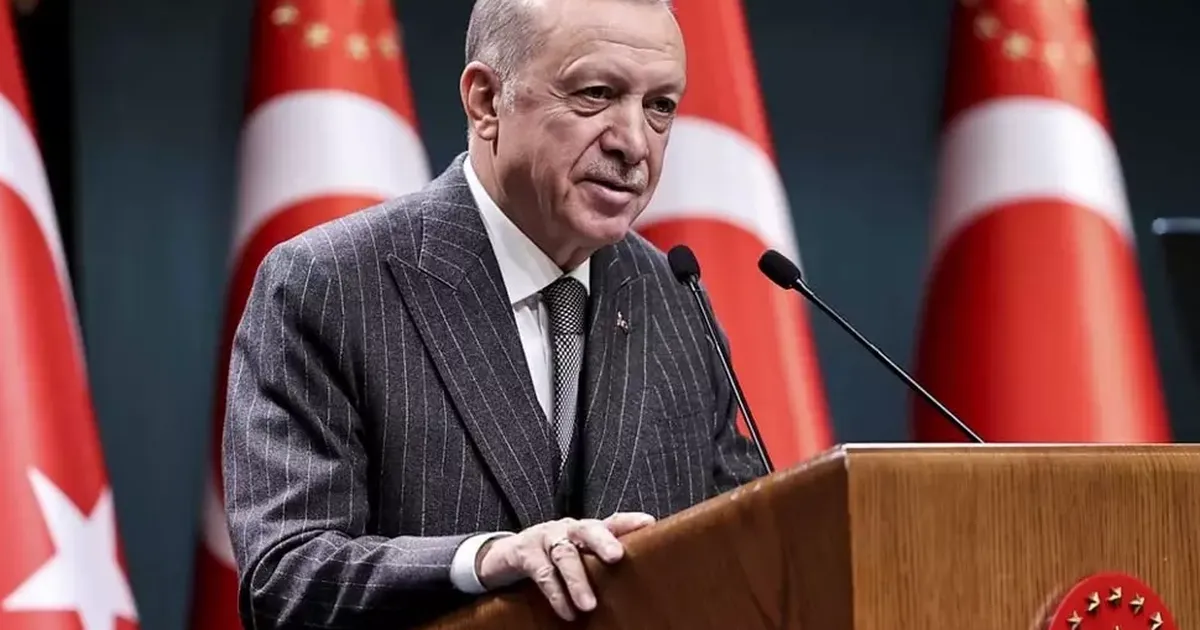 Cumhurbaşkanı Erdoğan'dan basın mensuplarına tebrik - Hür Haber
